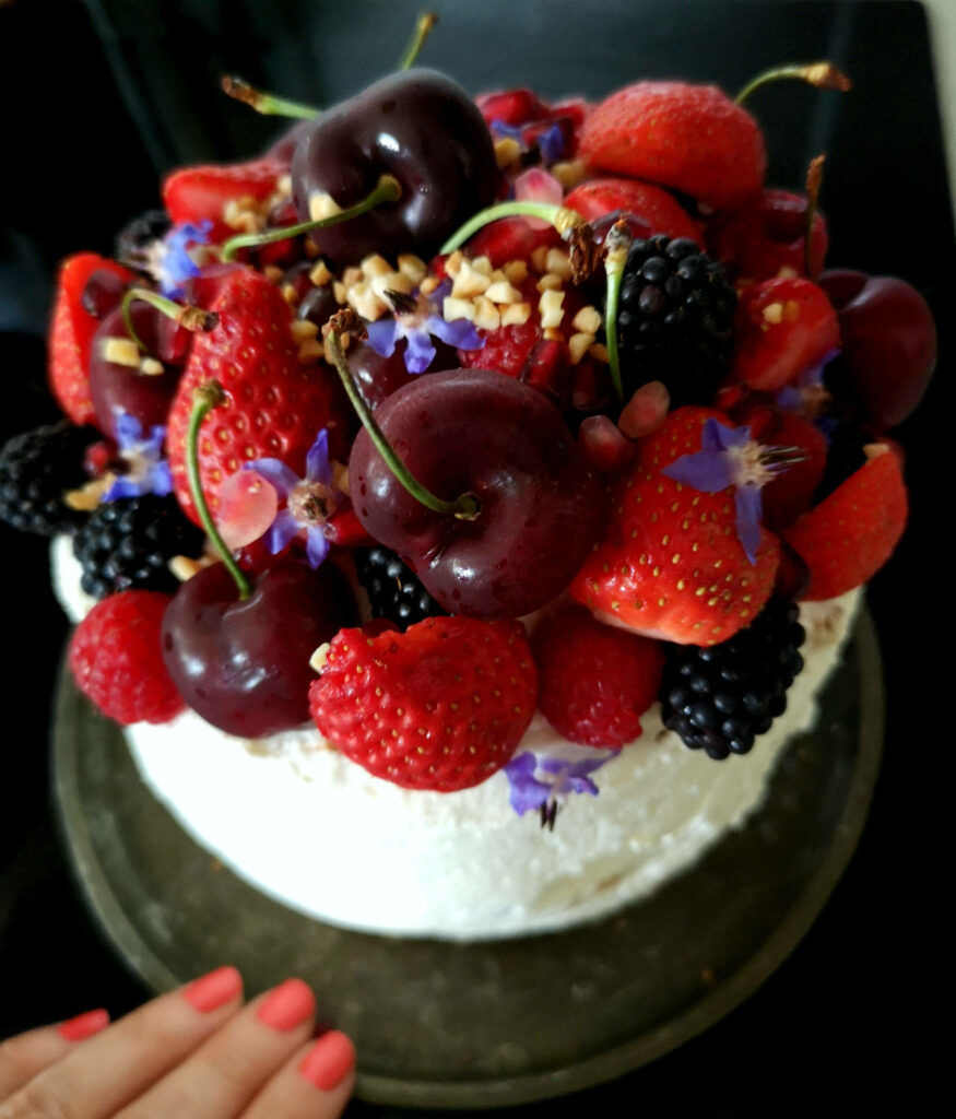 Layer cake aux fruits rouges