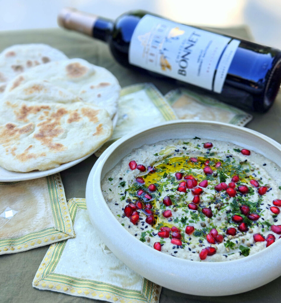 Baba ganoush & pain pita maison, Château Bonnet rouge 2021